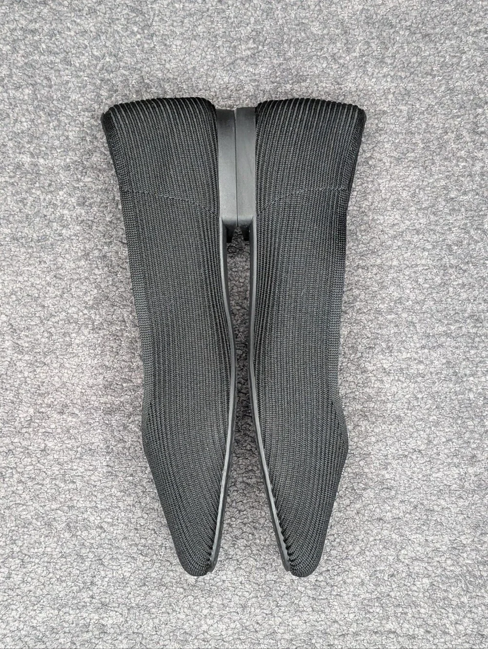 Vivaia | Shoes | Vivaia Margot 2 Square Toe V Cut Flats Black Womens 0 ...